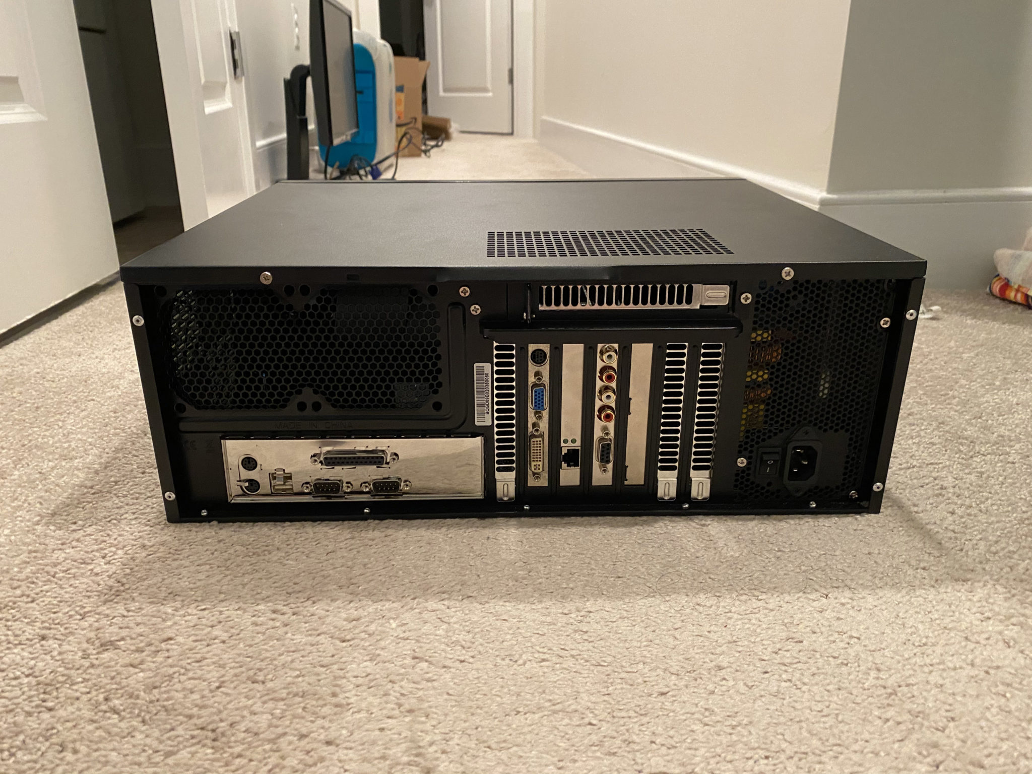 The Retro Pentium III Reverse Sleeper Build - Atelier Shiori